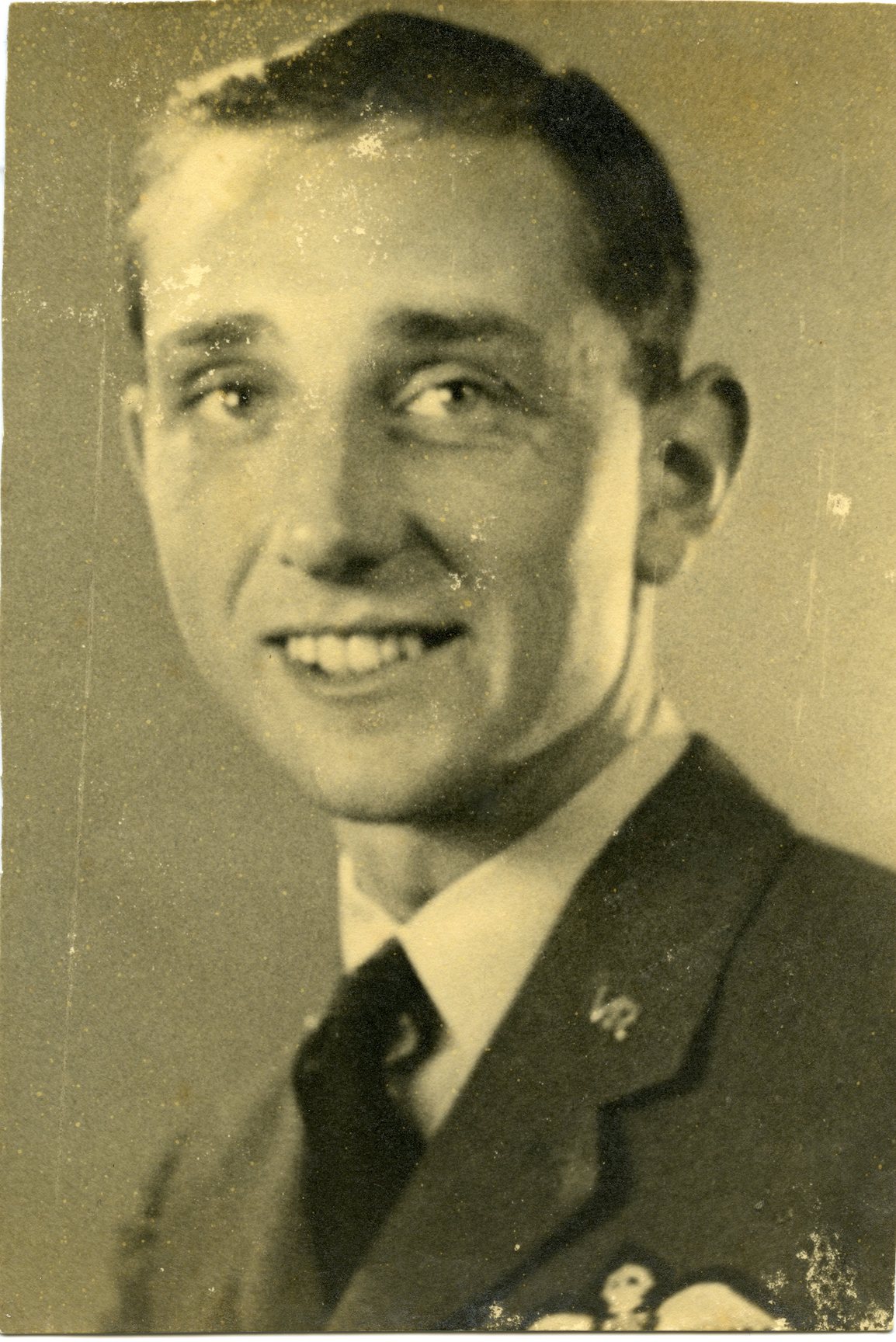 WW2 Prisoner of War Records from the Archives of the Red Cross ...